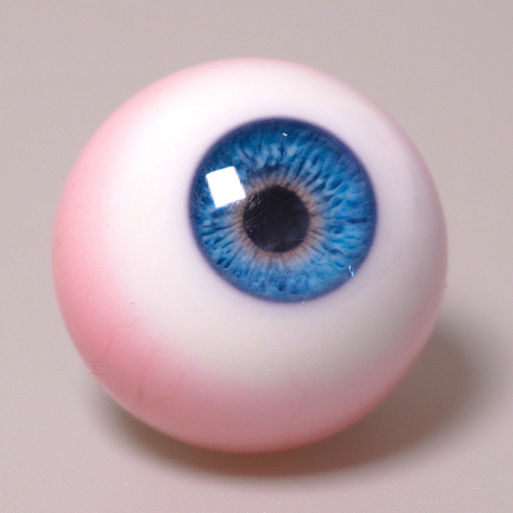 Premium Ultra Realistic Eyeball - Compatible with ε-Series Eyemechs ...